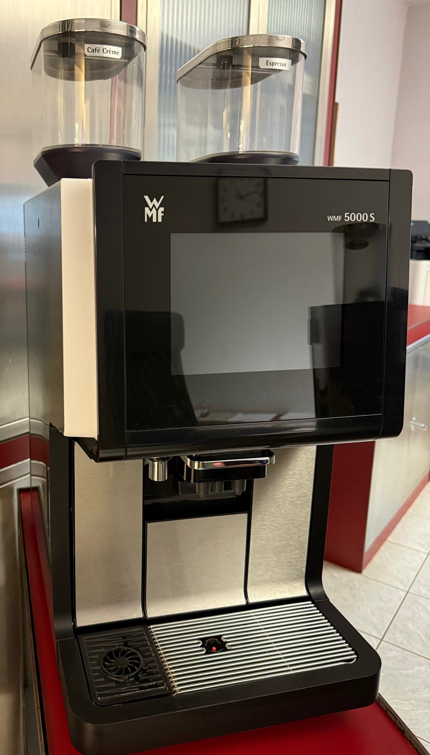 WMF 5000S Kaffee-Vollautomat, Service NEU - MwSt. – AVB GmbH